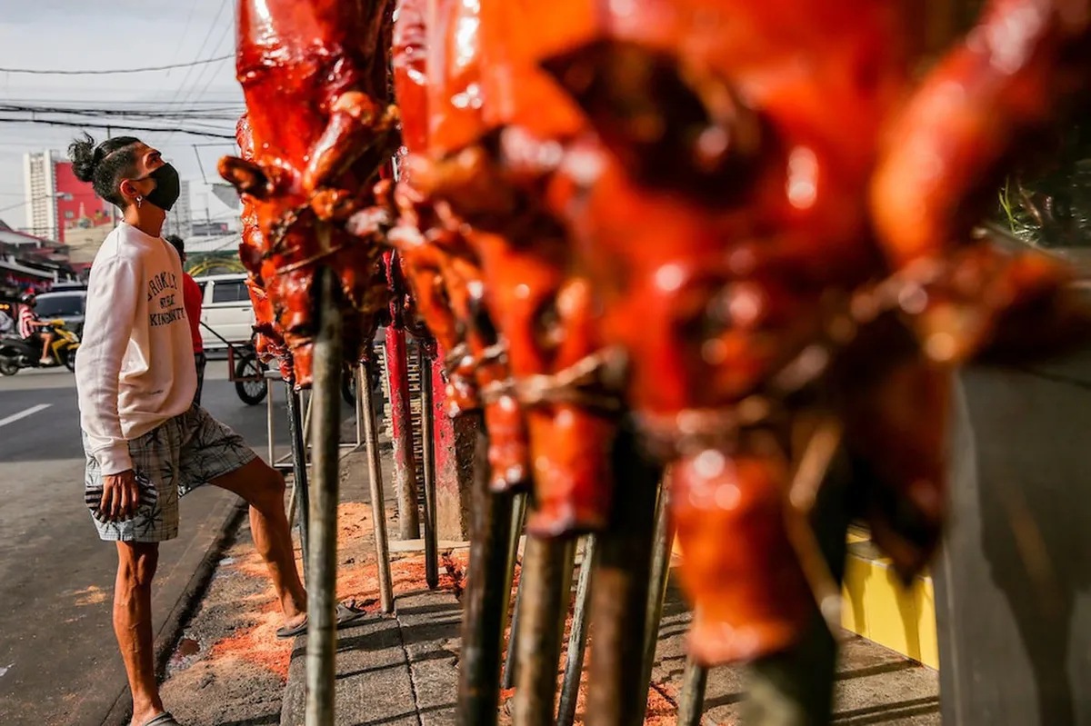 'Hinay-hinay:' Mga payo ng doktor sa face-to-face na pagdiriwang ng ...