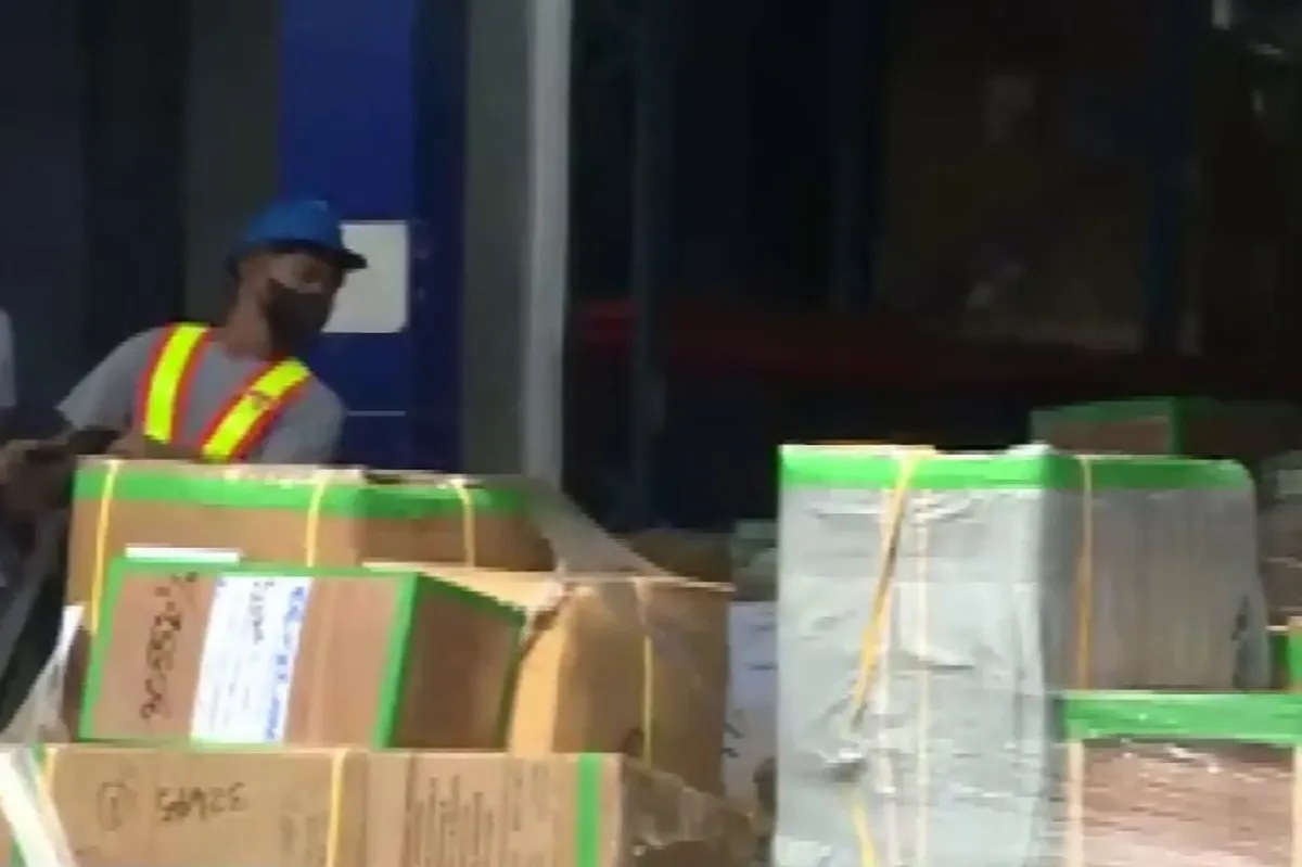 Delay sa pagpapadala ng mga balikbayan box sinisi sa mga ...