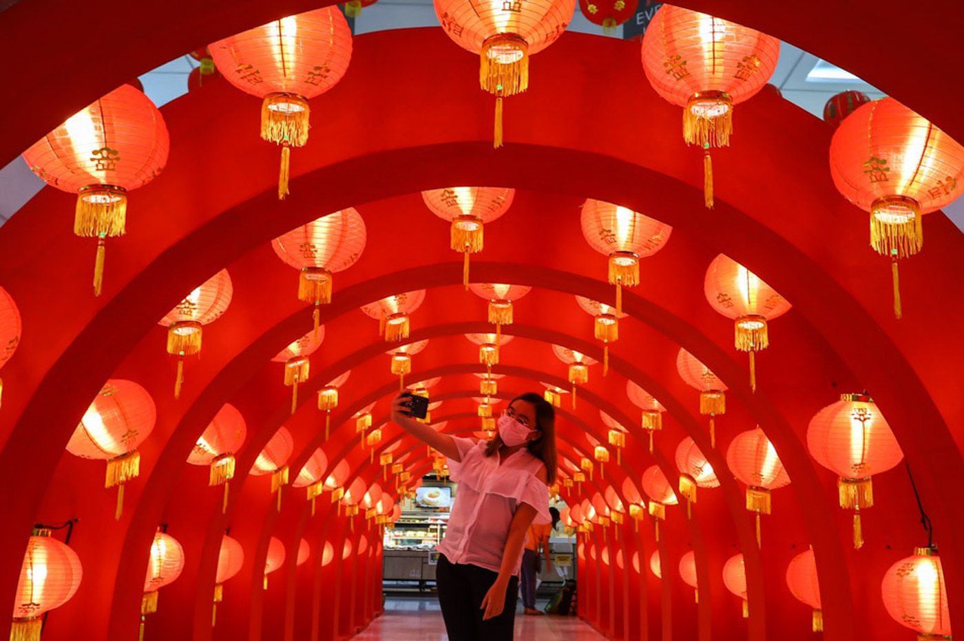 Chinese lantern display at QC mall | ABS-CBN Lifestyle