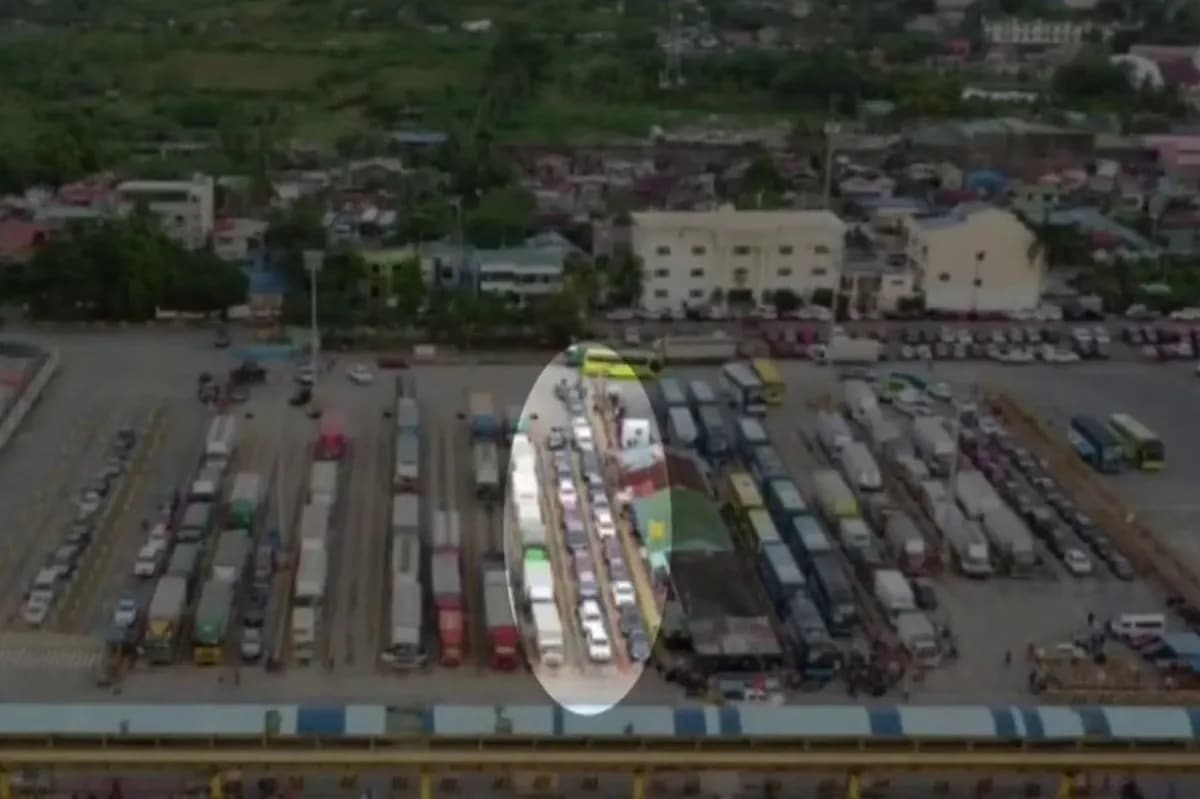 Mga biyahero patuloy ang pagdagsa sa Batangas Port | ABS-CBN News