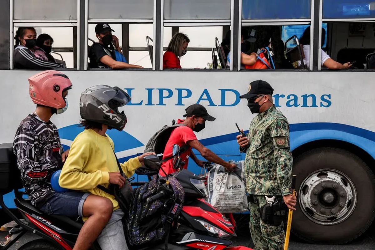 PNP strengthens NCR border checkpoints as COVID-19 cases rise | ABS-CBN ...