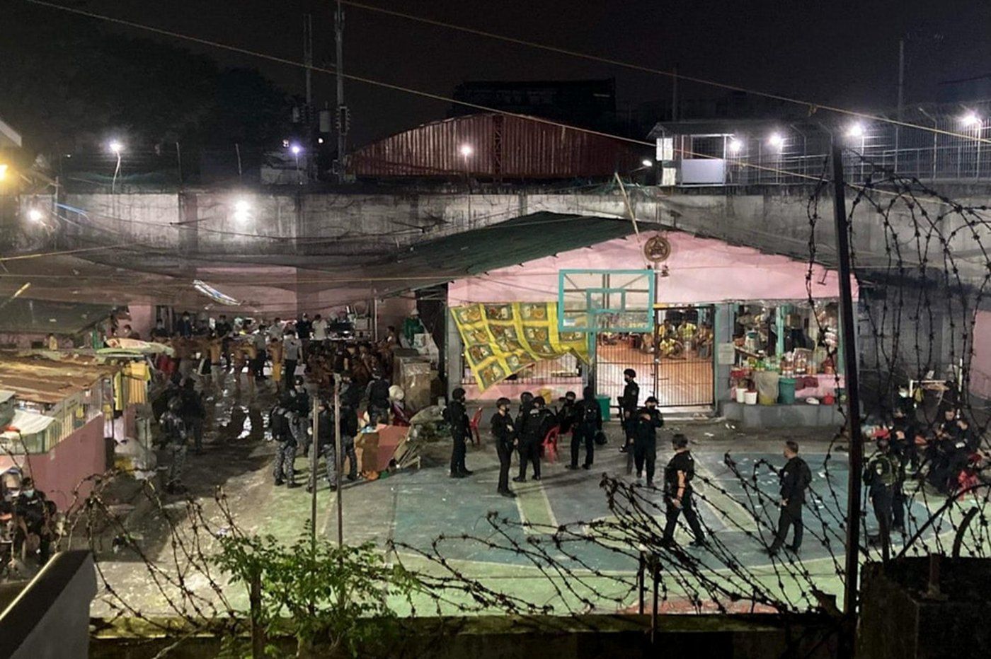 CHR to conduct investigation on Caloocan jail, Bilibid deadly riots ...
