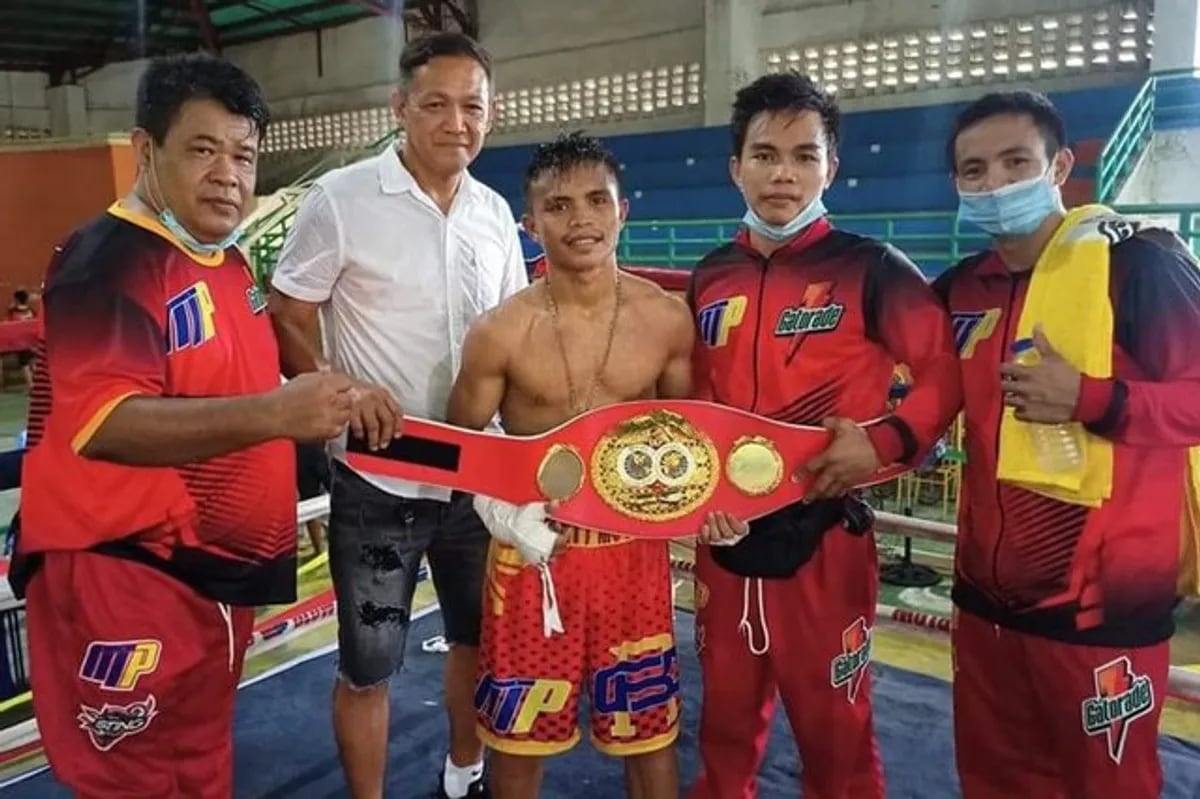 Boxing: Cuarto retains IBF mini-flyweight title in brawl with Taduran ...