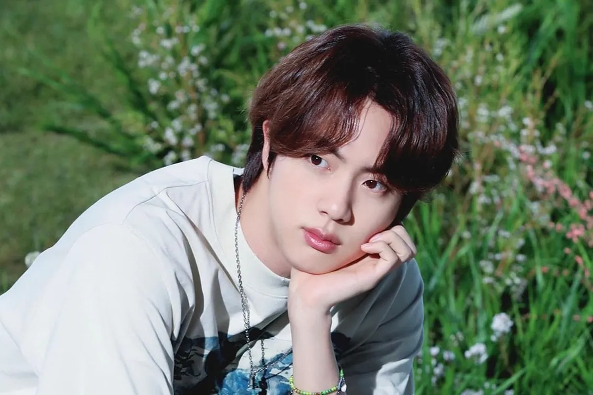BTS Jin undergoes surgery for finger injury | ABS-CBN Entertainment