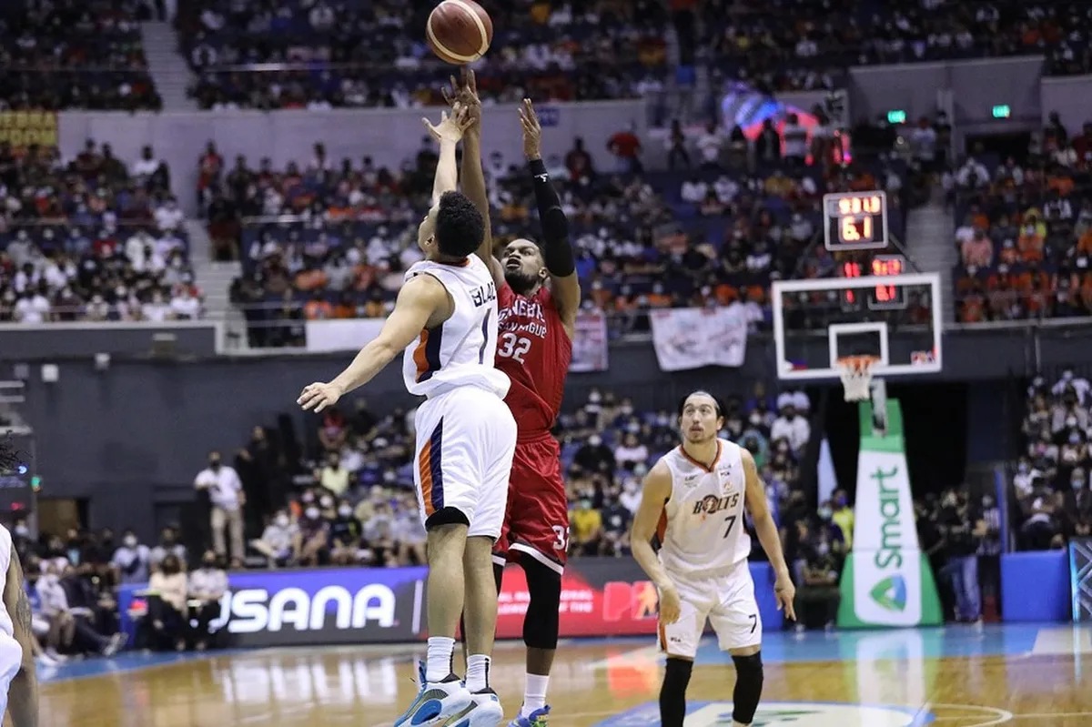 Record crowd shows up for Game 5 of PBA Finals | ABS-CBN Sports