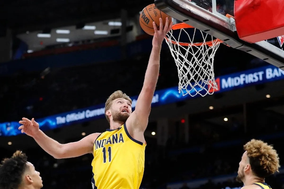 NBA: Sabonis, Pacers rally past Thunder; OKC star Shai sprains ankle ...