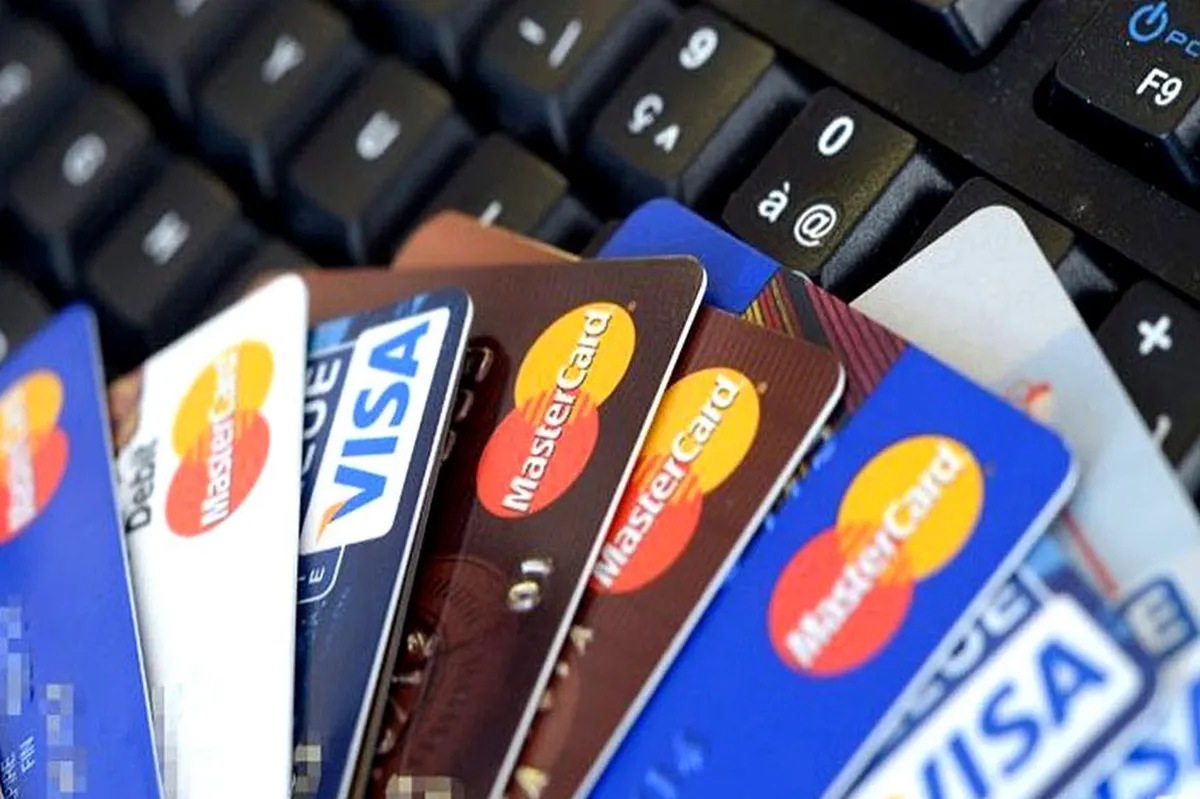 Ligtas bang ipagamit sa iba ang credit card, online bank account? | ABS ...