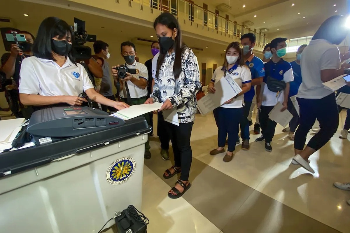 Comelec gears up for 3-day local absentee voting | ABS-CBN News