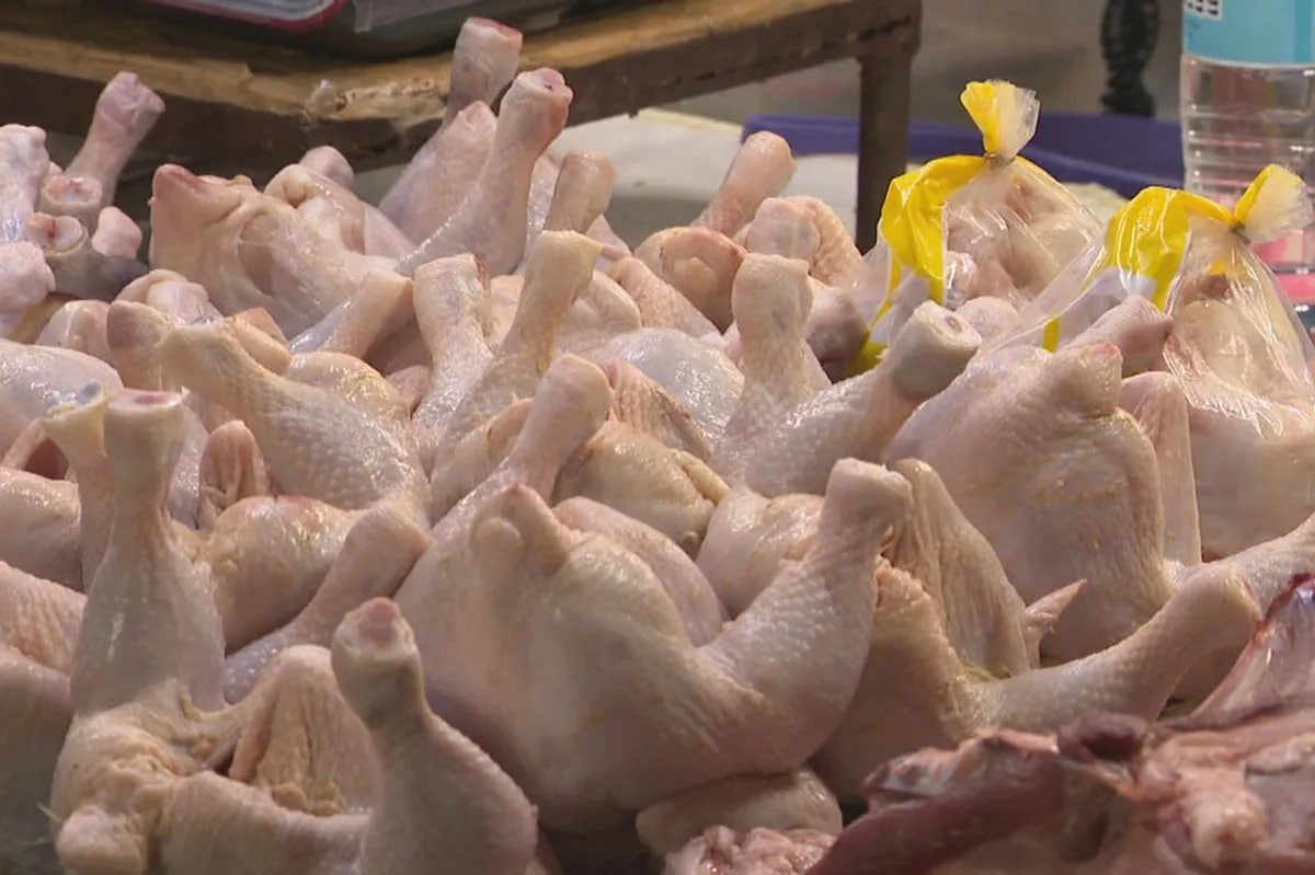 'Presyo ng noodles, karne, manok posibleng tumaas dahil sa Ukraine crisis' | ABS-CBN News