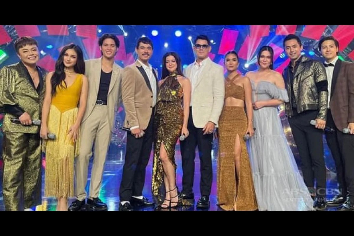 IN PHOTOS: “The Iron Heart” family graces ABS-CBN Christmas Special ...