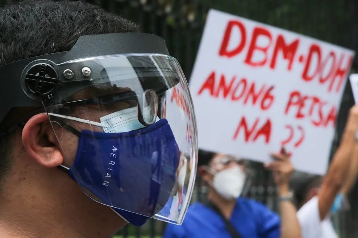 Manila lifts mandatory use of face shields, except in hospitals | ABS ...