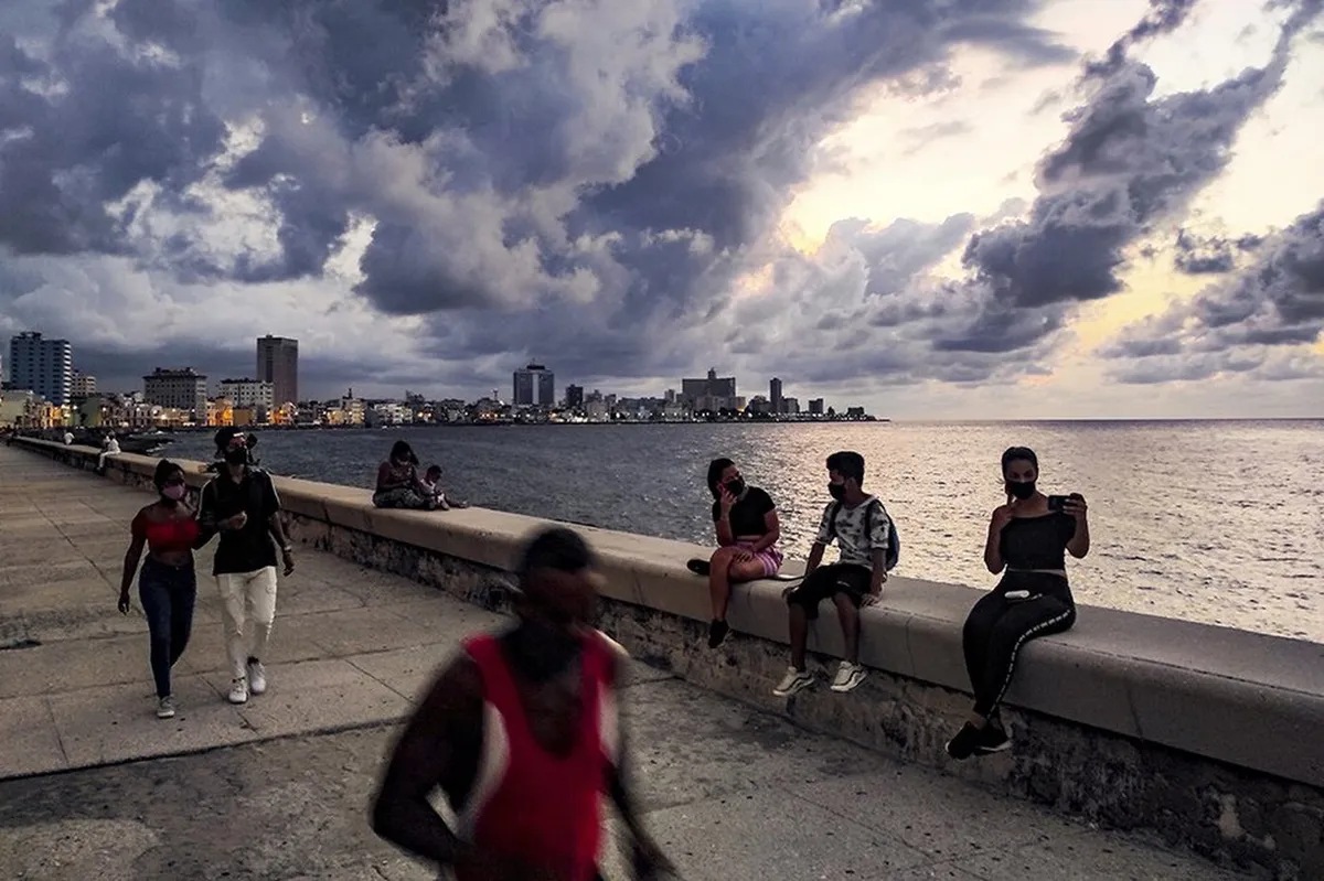 Havana reopens its beaches -- but masks are required | ABS-CBN