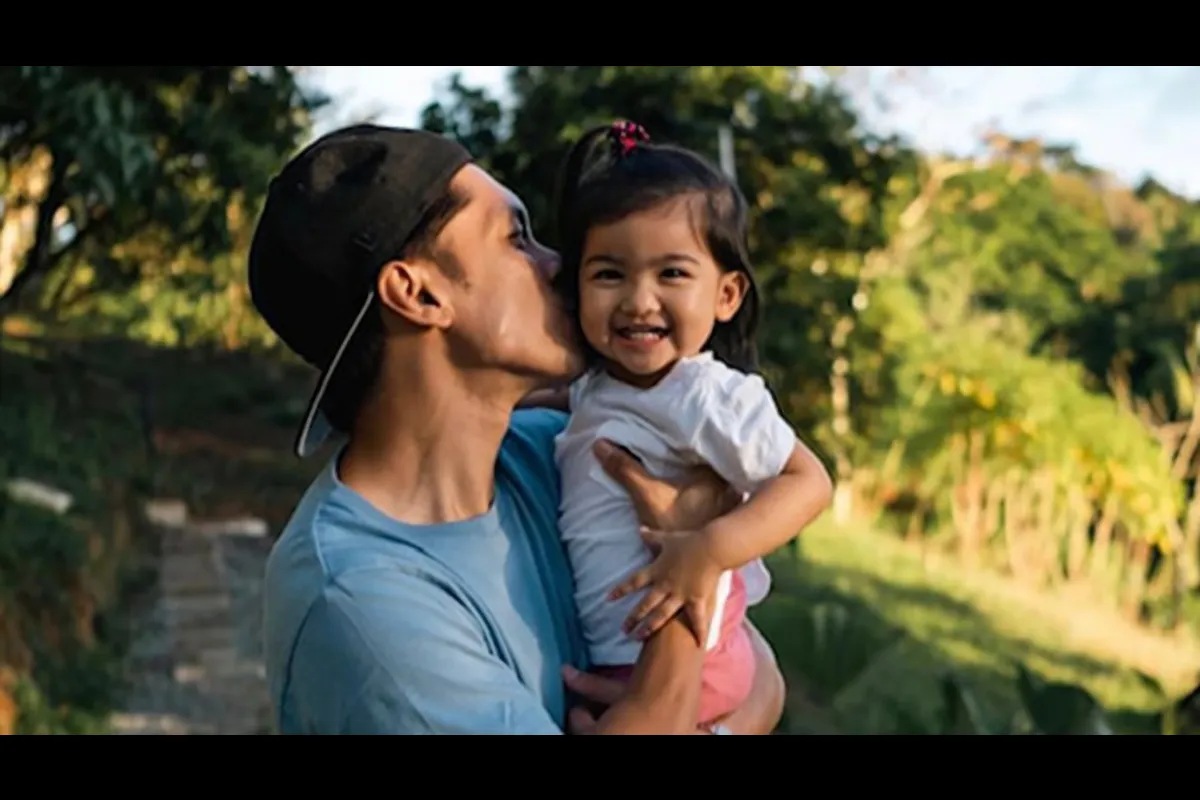 Carlo Aquino, thankful sa co-parenting agreement nila ng dating partner na si Trina Candaza ...