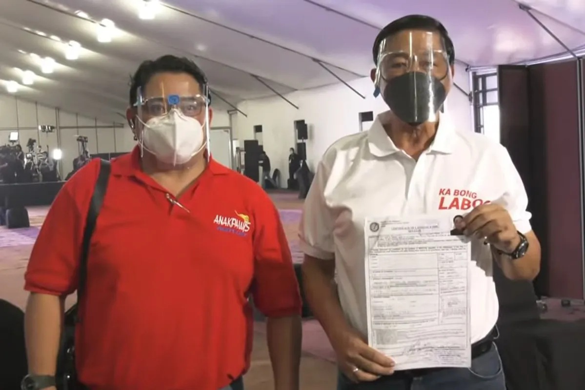 Labor rights leader Elmer Labog files candidacy for senator; Anakpawis ...