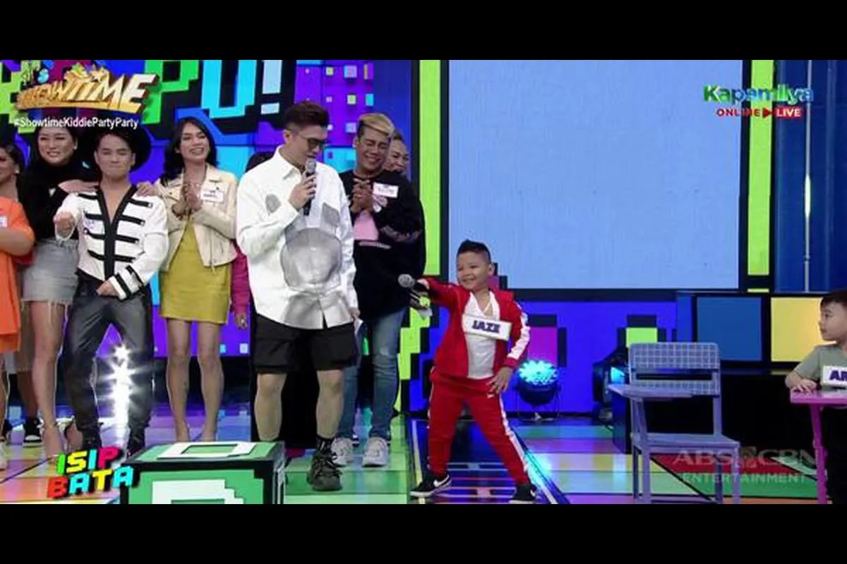 Jaze, ipinakita ang kaniyang galing sa pagsayaw | It’s Showtime | ABS ...