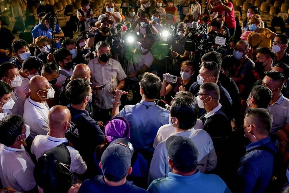 In-person campaign rules para sa Halalan 2022 nakabatay sa IATF, alert ...