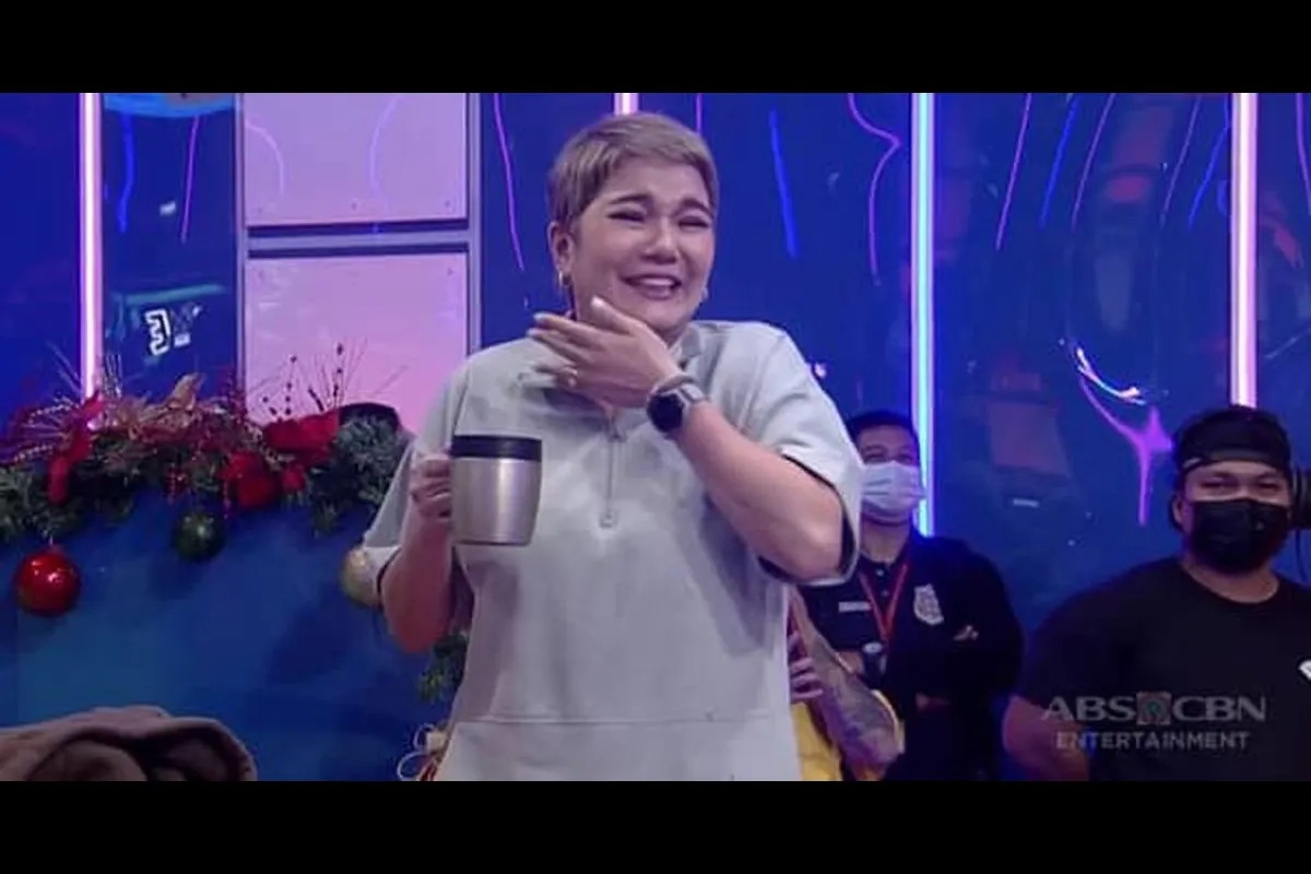 Tyang Amy, hindi nakaligtas sa ‘Sakit Tiyan’ dance move! | It’s ...