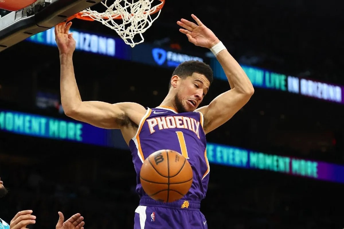 NBA: Devin Booker returns in Suns' rout of Hornets | ABS-CBN Sports