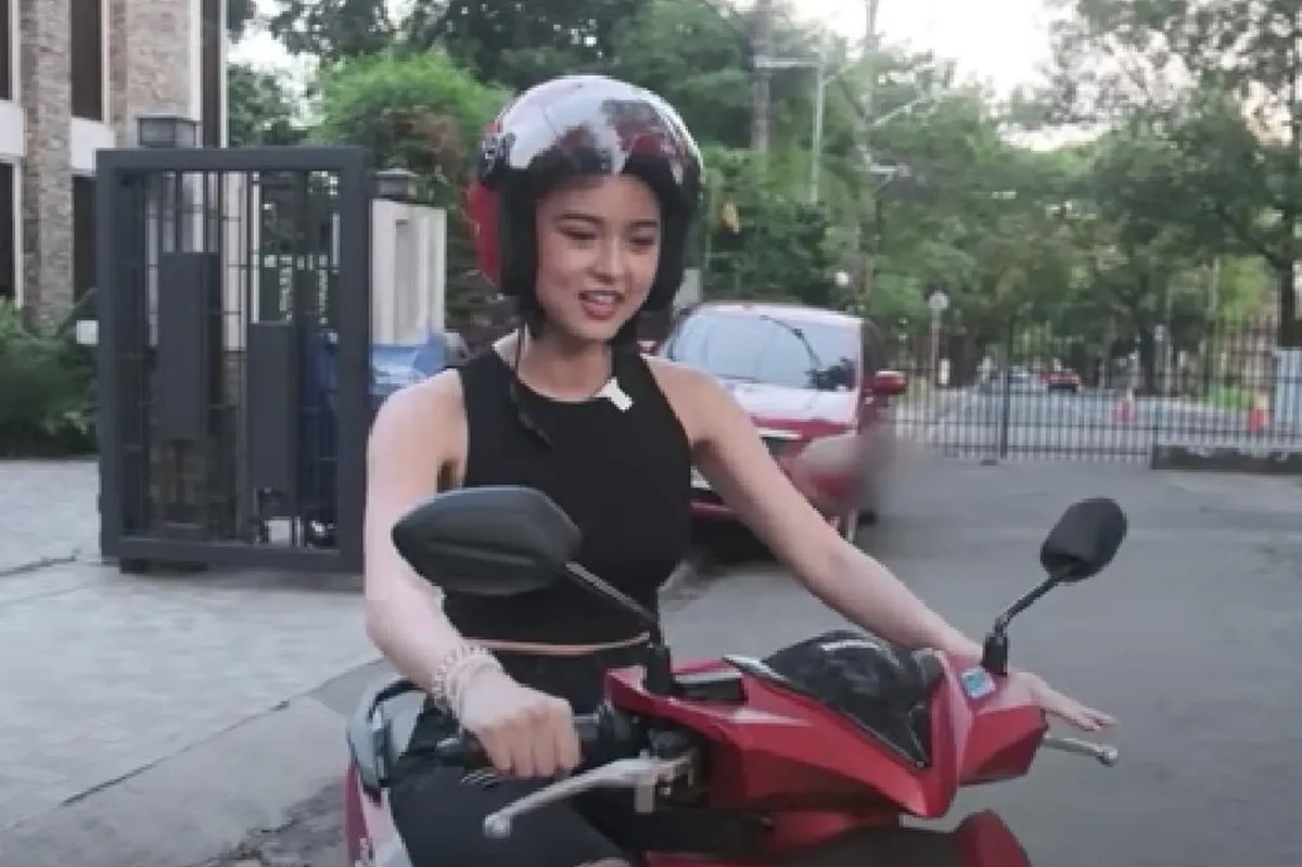 'Angkas girl no more': Kim Chiu learns how to ride a motorcycle | ABS ...