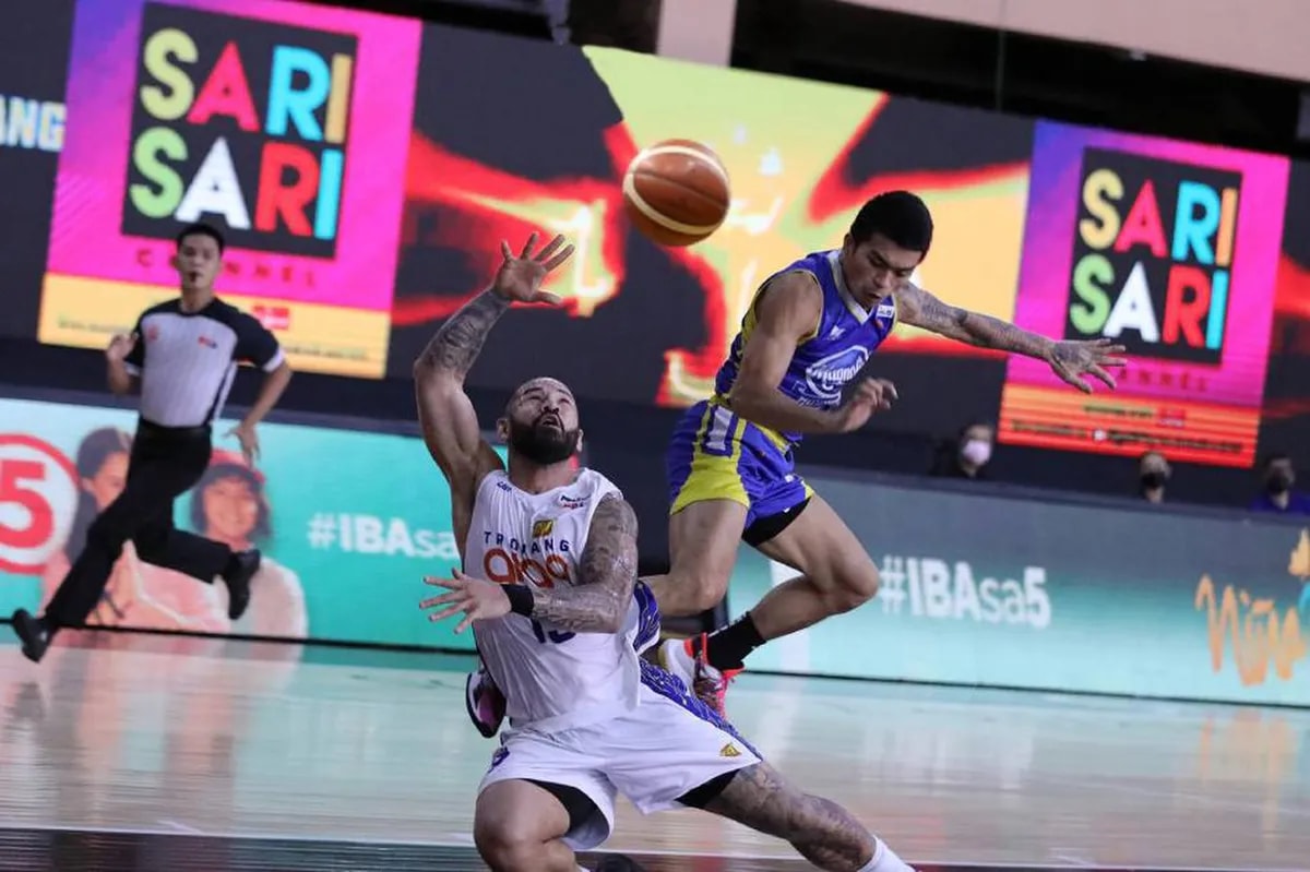 PBA: Referee who made questionable Game 3 call removed from finals ...