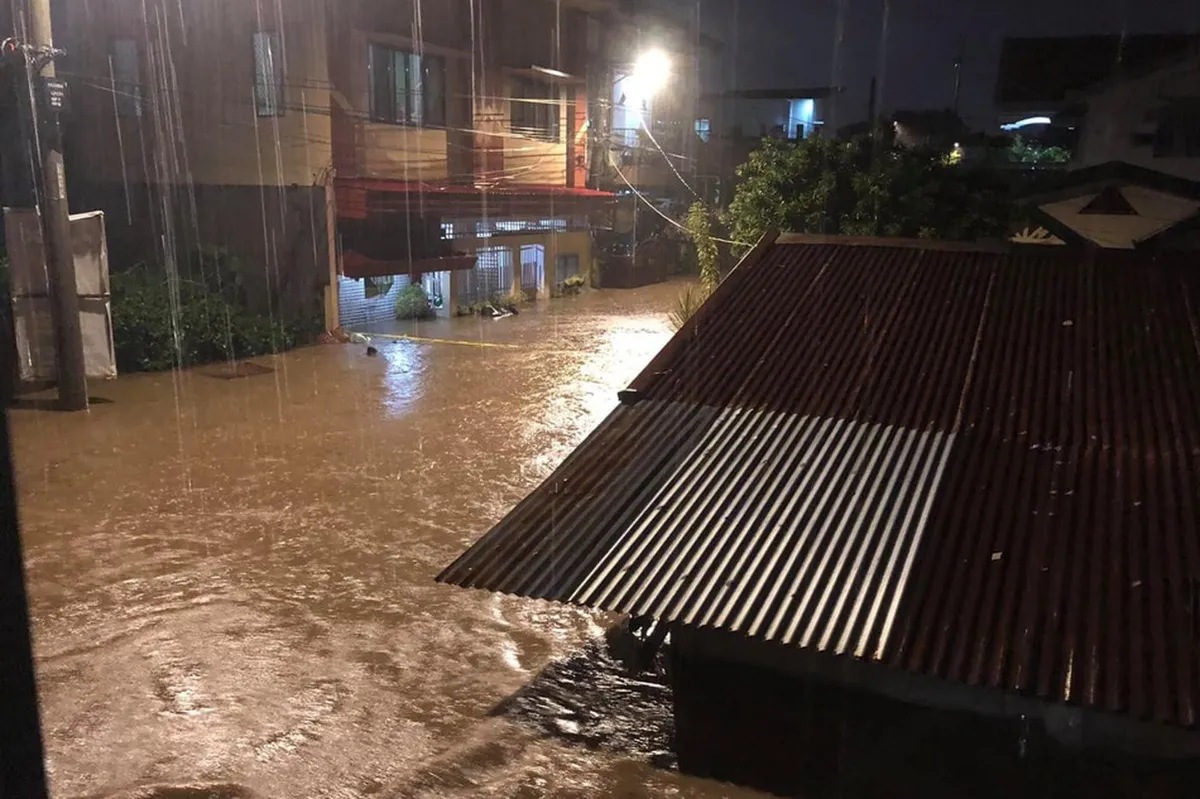 Bahagi ng Davao City binaha dahil sa malakas na ulan; search, rescue ops isinagawa | ABS-CBN News