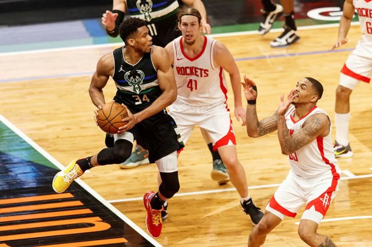 NBA: Balanced scoring lifts Bucks to high-scoring win over Rockets ...