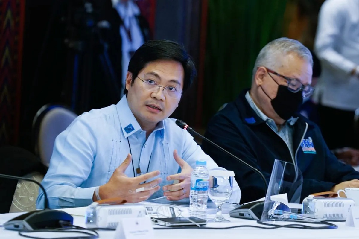 Palace assures Duterte will sign 2022 national budget before Dec. 31 ...