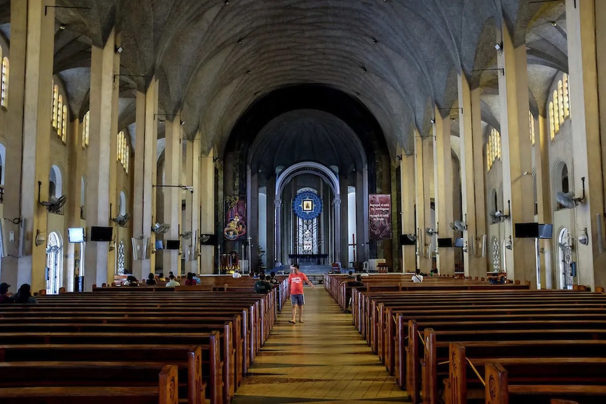 'Not the Mass I dreamed of': Empty churches haunt Holy Week for 2nd ...