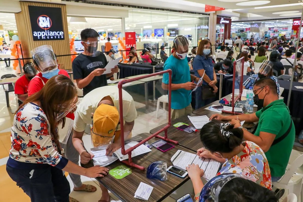 Halalan 2022 registration in full swing a day before deadline | ABS-CBN ...