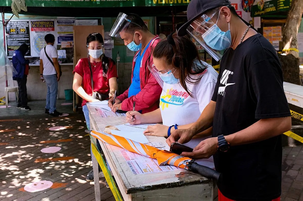 Analyst tells Duterte: 'Hindi istupido ang Pilipinong botante' | ABS ...