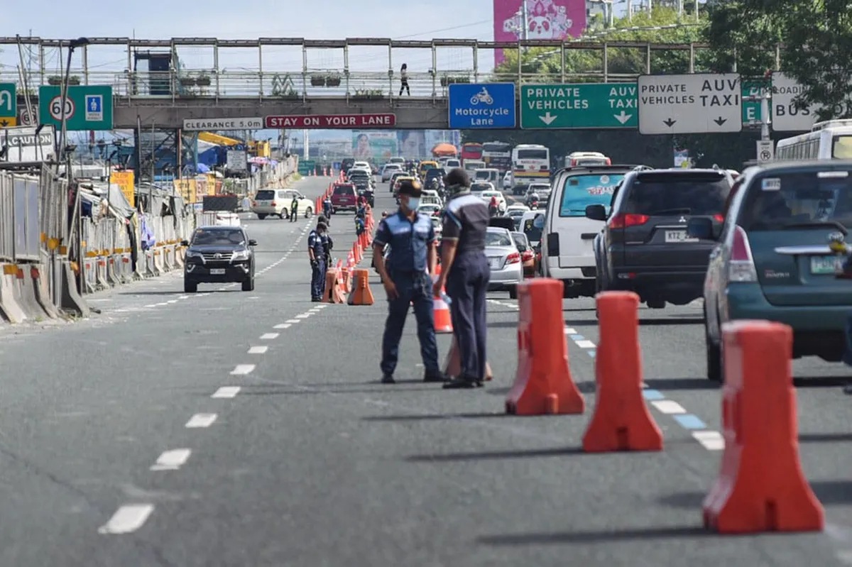 Zipper lane bubuksan sa Commonwealth Ave para lumuwag daloy ng trapiko ...