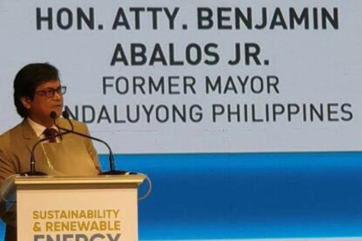 Former Mandaluyong Mayor Benhur Abalos is new MMDA chief | ABS-CBN News