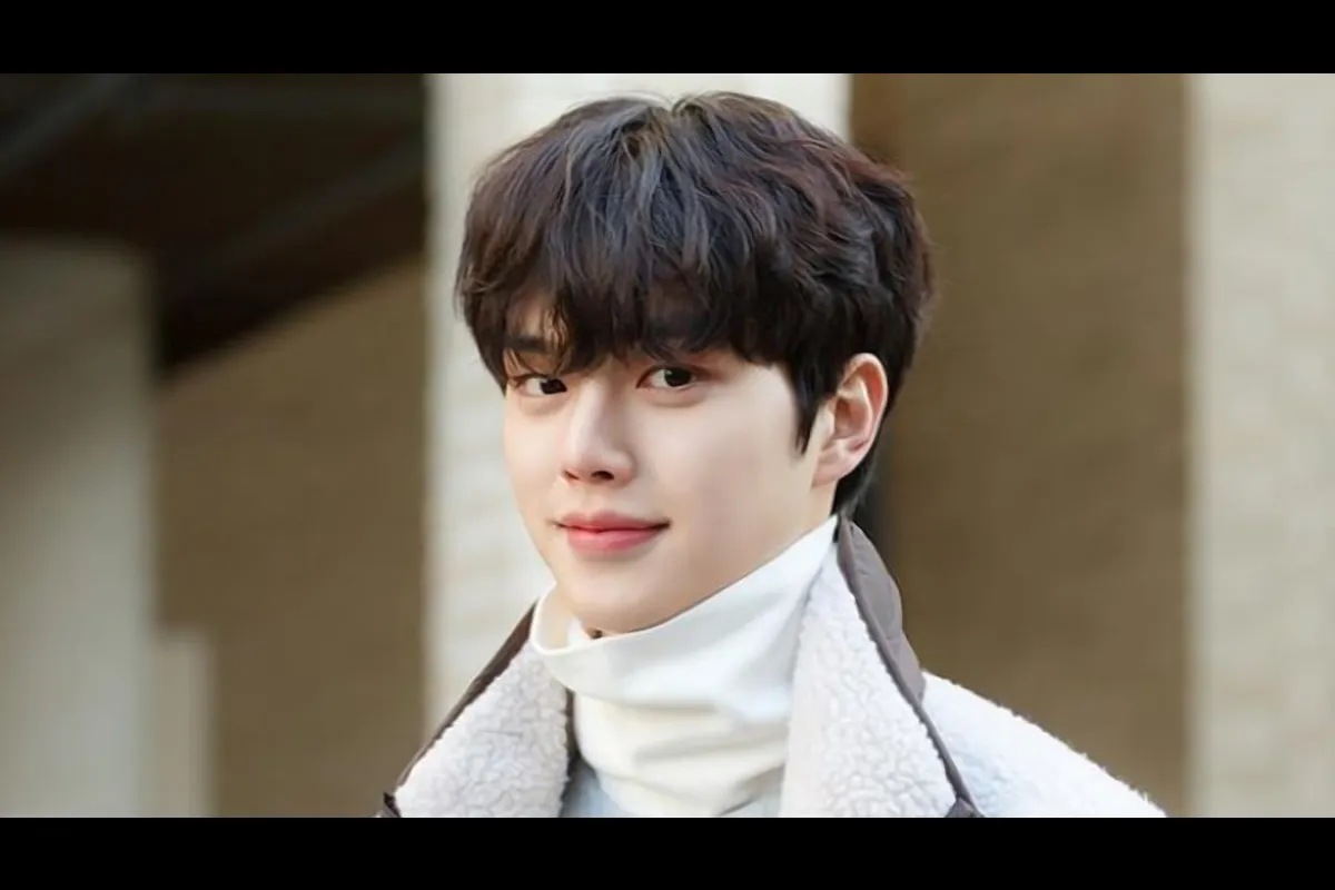 Song Kang shares how he chooses his projects | ABS-CBN Entertainment