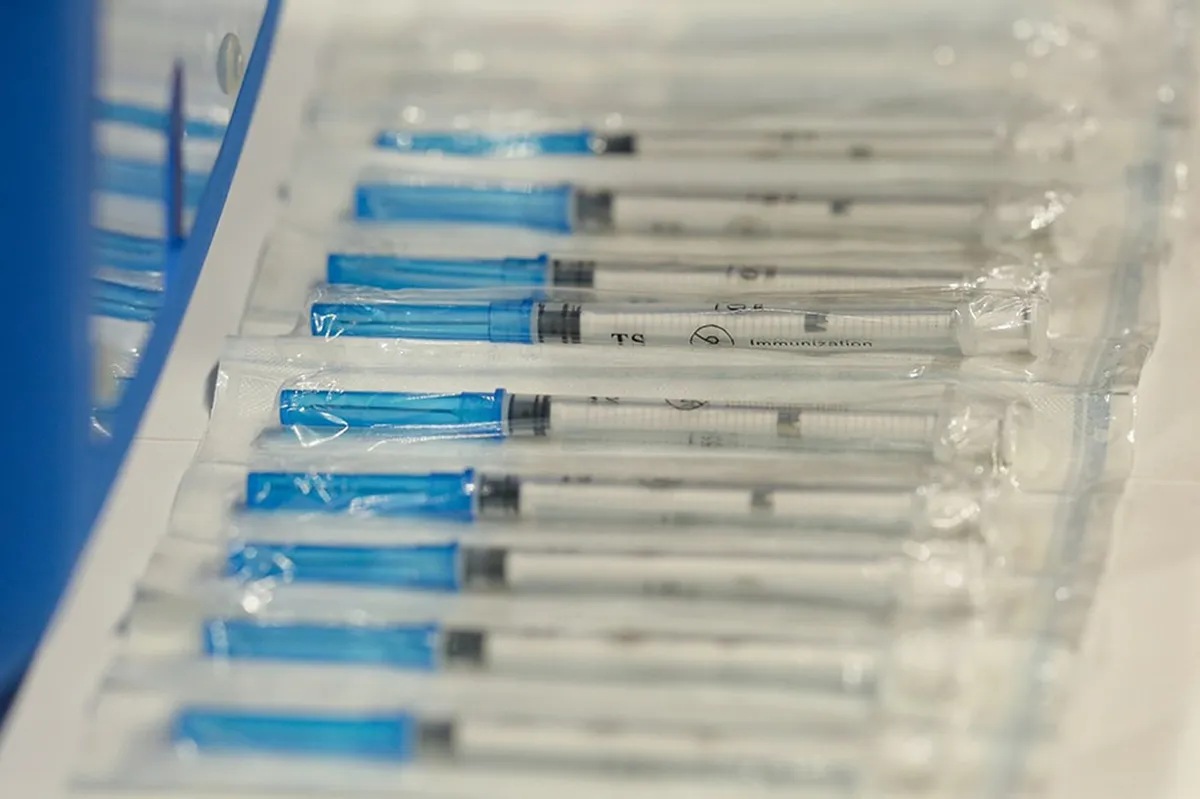 ‘Two sessions’: China promises COVID-19 vaccination for Chinese, even ...