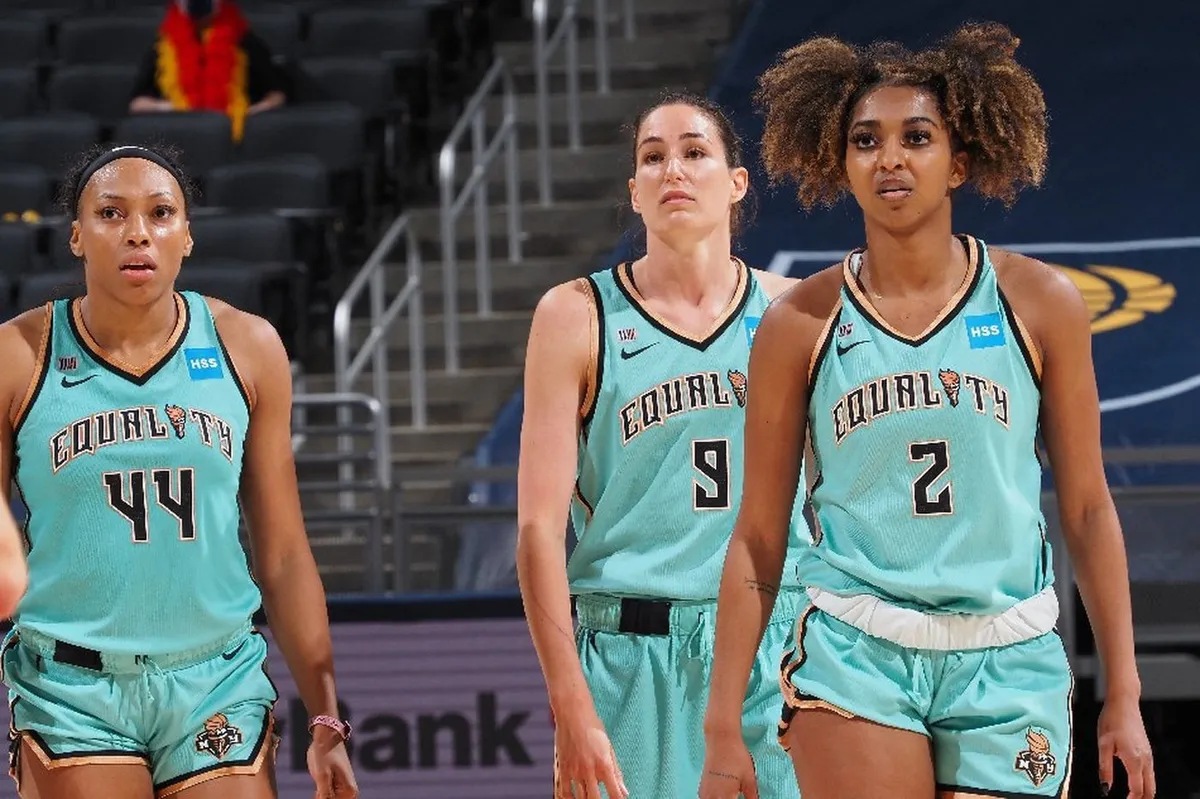 WNBA: Liberty grab second straight win, Bonner leads Sun past Mercury ...