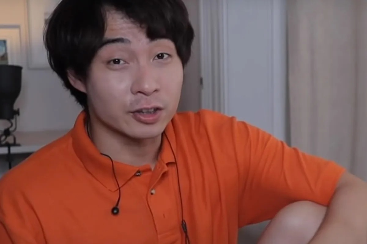 'Uncle Roger' comedian sparks China censorship row with deleted video ...