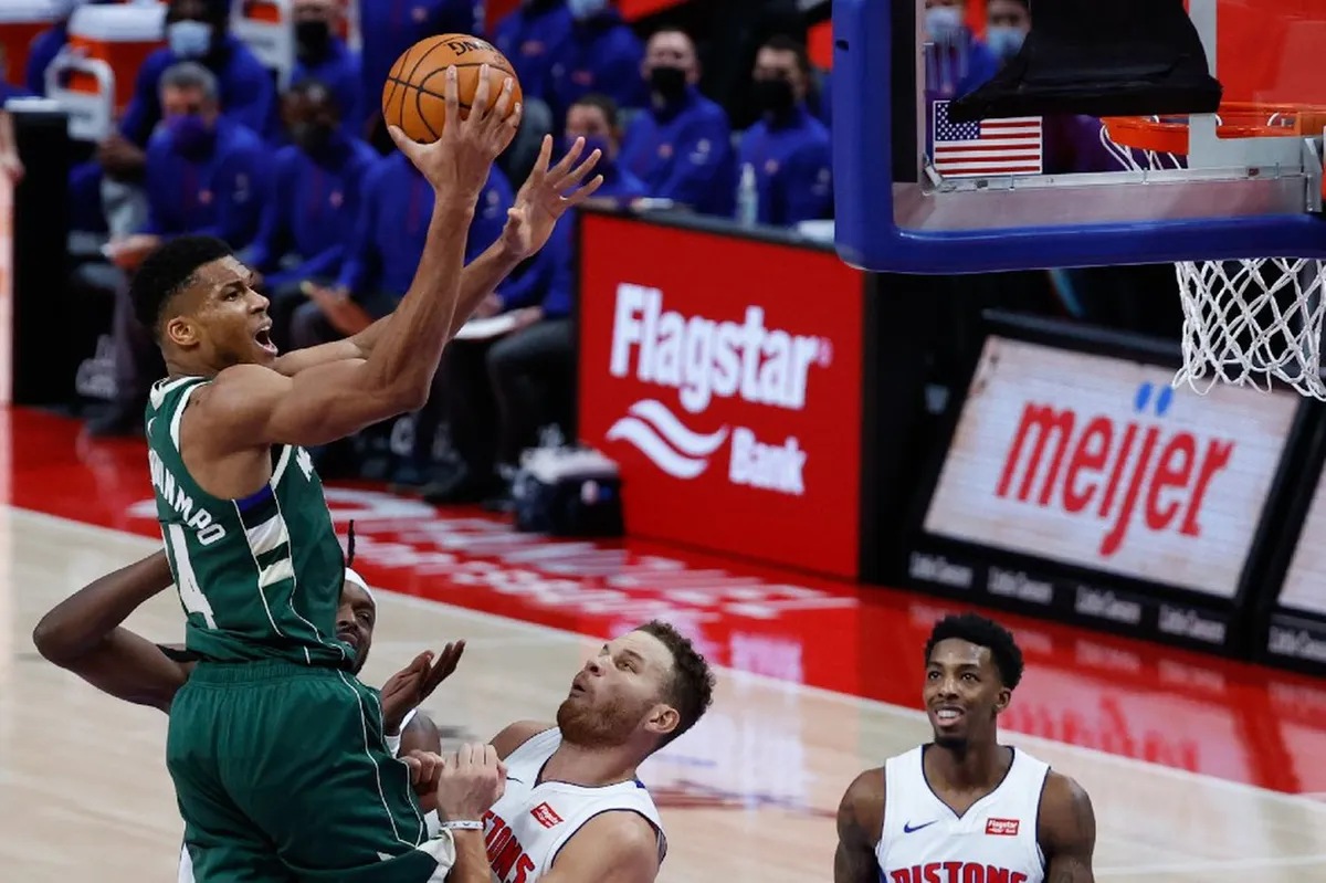 NBA: Giannis Antetokounmpo leads Bucks past Pistons | ABS-CBN Sports