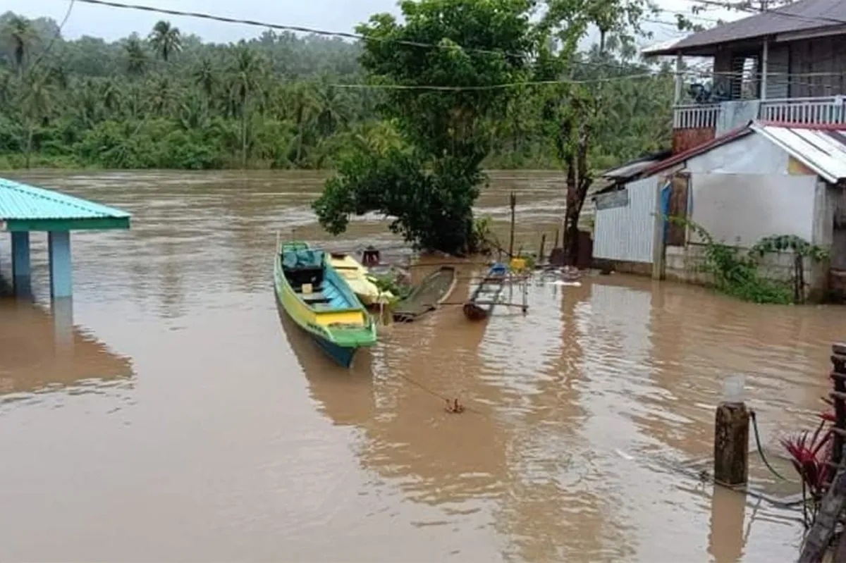 Ilang lugar sa barangay sa Dolores, Eastern Samar, inabot ng hanggang ...
