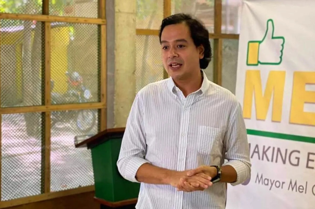 John Lloyd Cruz naglatag ng tricycle booking app sa Laguna | ABS-CBN ...