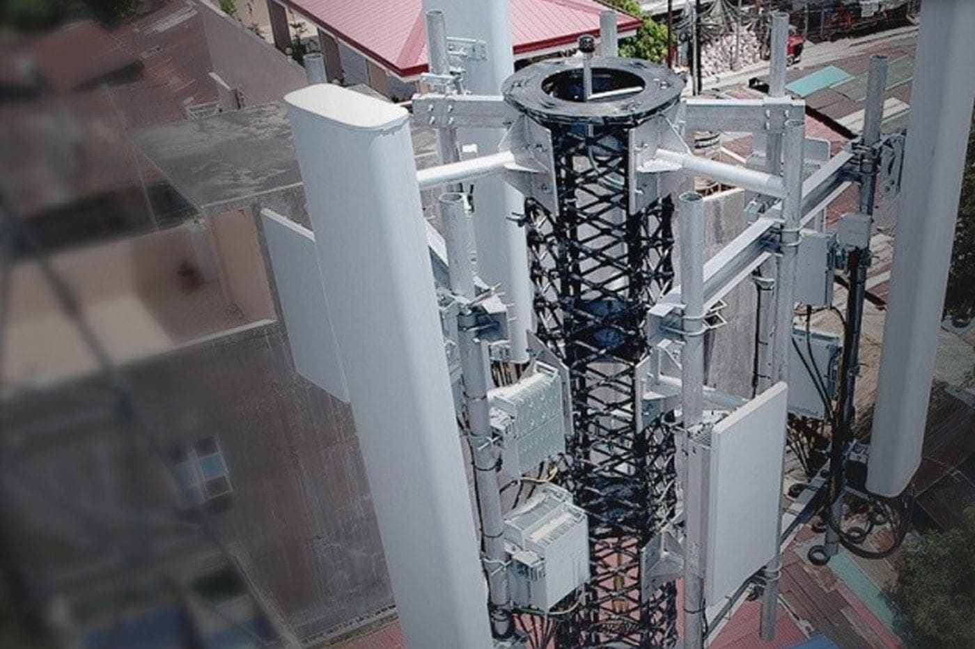 PLDT, Smart deploy lightweight carbon fiber towers on urban rooftops ...