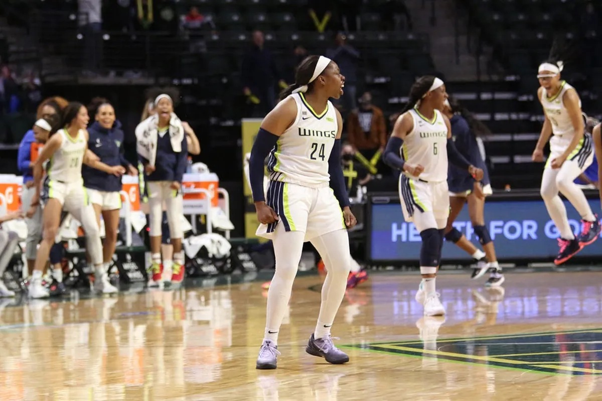 WNBA: Wings end Mercury's three-game winning streak | ABS-CBN Sports