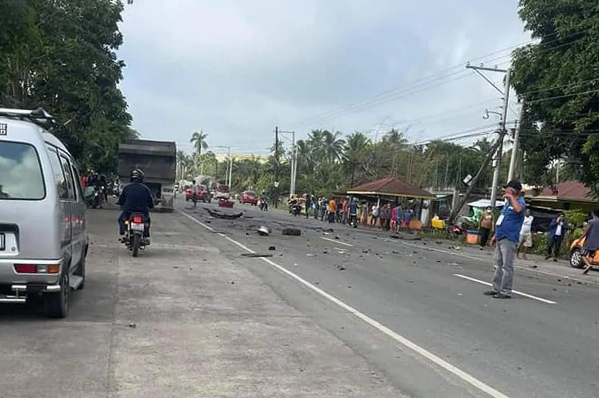 Pulis patay, 3 sugatan sa karambola ng mga sasakyan sa Isabela | ABS ... Pulis patay, 3 sugatan sa karambola ng mga sasakyan sa Isabela | ABS ...