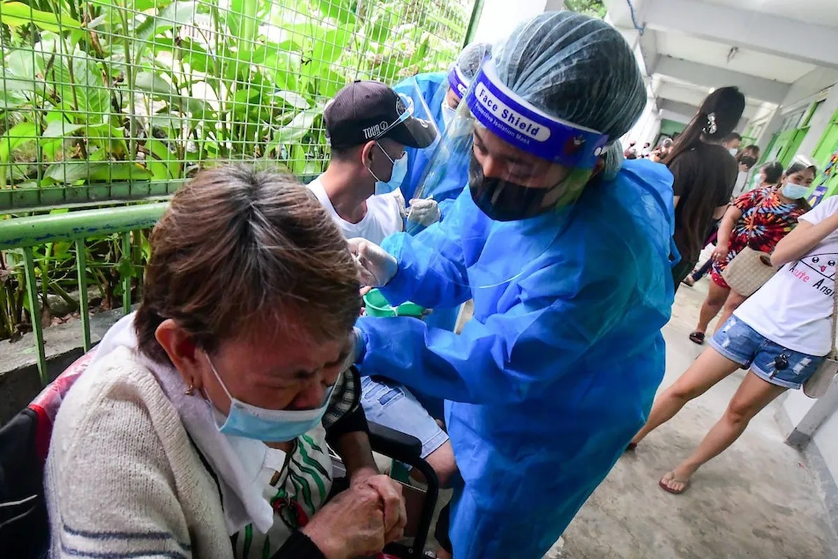 18-M COVID-19 vaccine doses given in PH, 6.8-M fully vaccinated: task ...