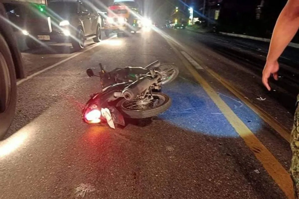 Motorcycle rider patay matapos mabundol ng SUV, truck sa Camarines Sur ... Motorcycle rider patay matapos mabundol ng SUV, truck sa Camarines Sur ...