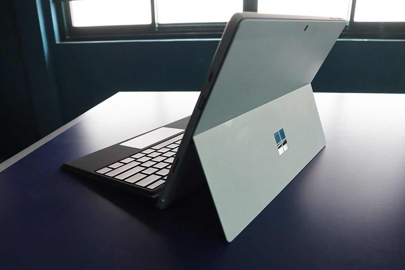REVIEW: Microsoft Surface Pro 7+ is a really good 2-in-1 tablet-laptop ...