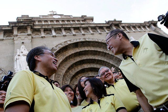 'We miss you already': Mar Roxas mourns PNoy's death | ABS-CBN News