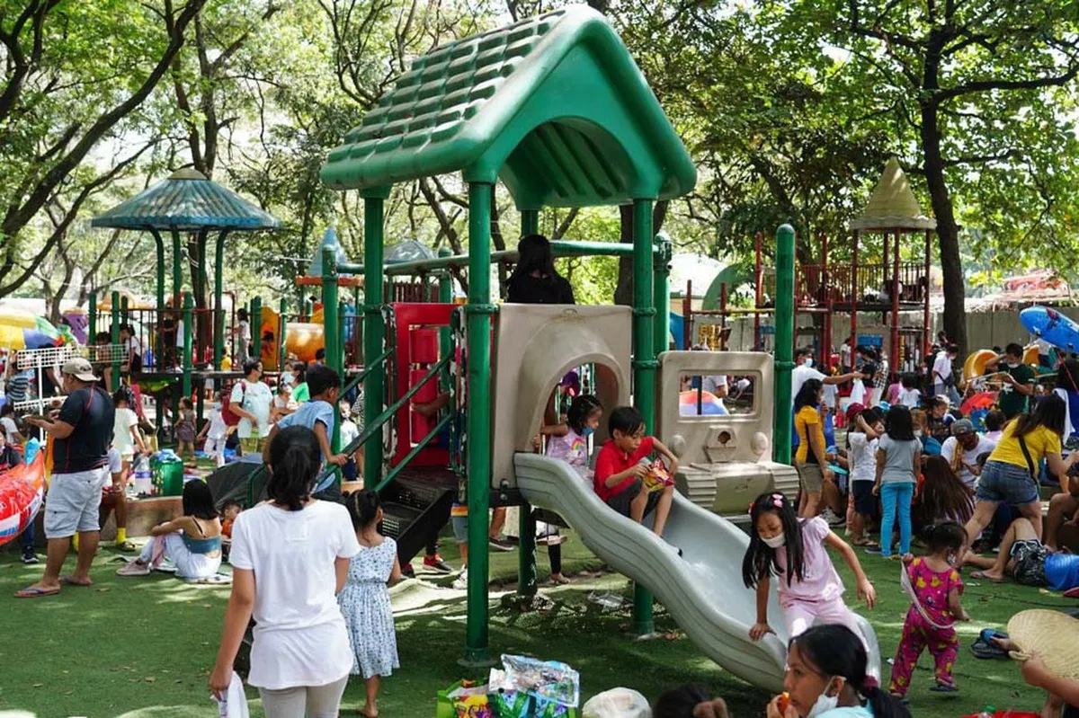 DOH: Mass gathering bawal pa rin sa Alert Level 2 | ABS-CBN News