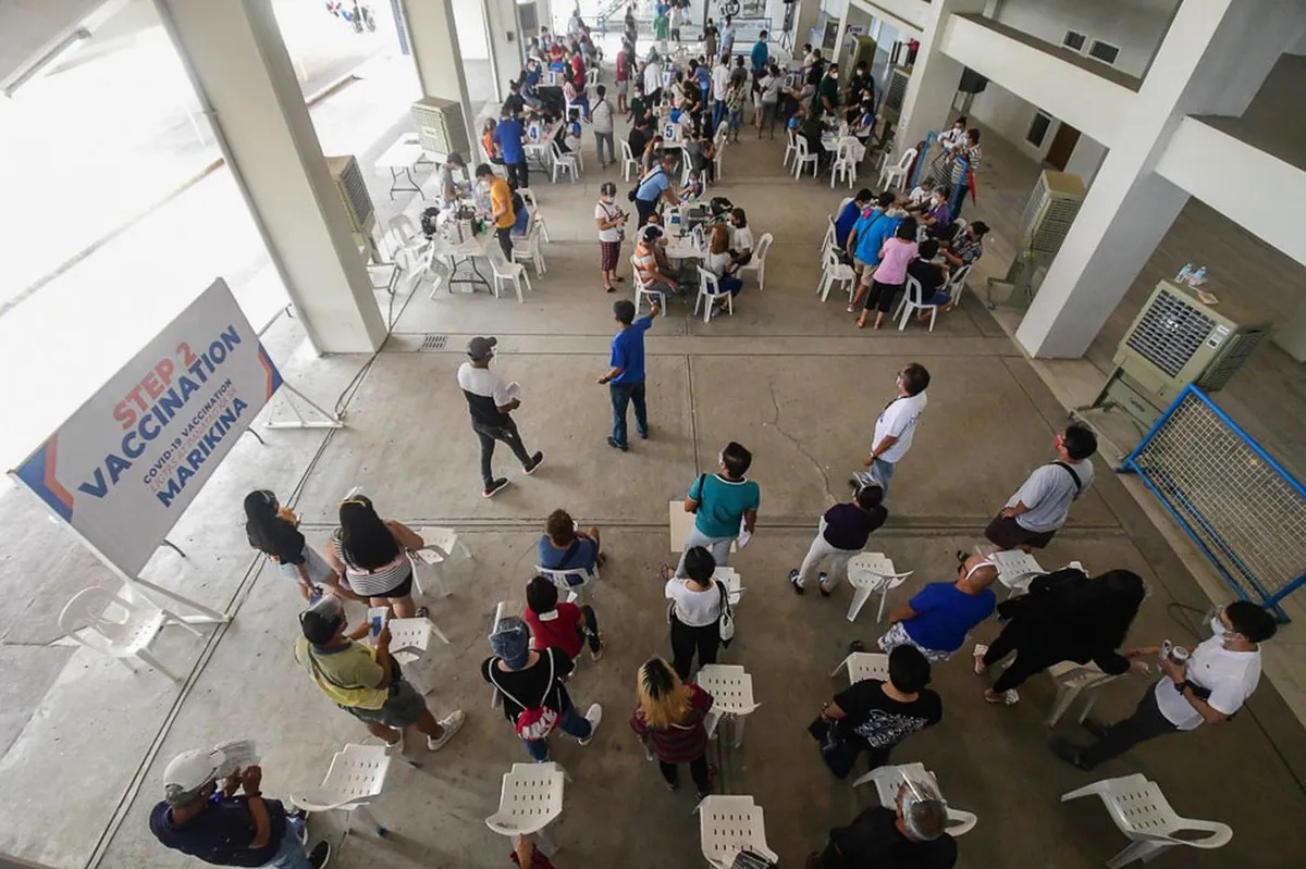 Queuing up for jabs | ABS-CBN News