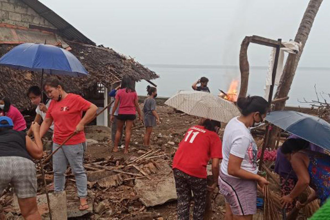 Typhoon Rolly threatens 19.8 million Filipinos; PNP to force evacuation ...