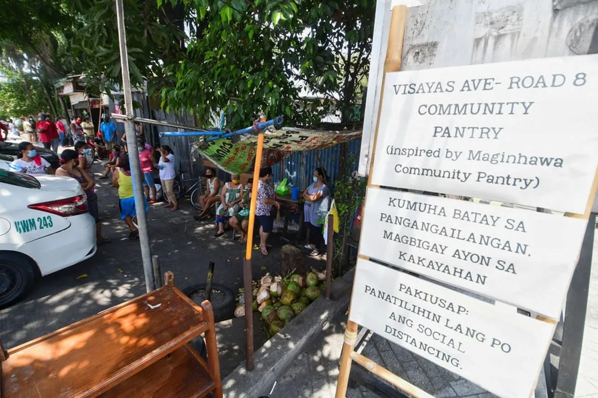 Call for Bayanihan at a community pantry in Quezon city | ABS-CBN News